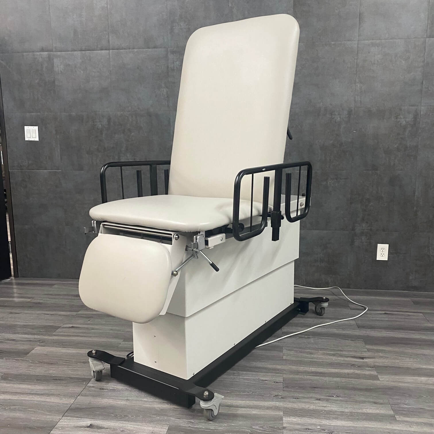 Clinton Power Exam Table with Stirrups