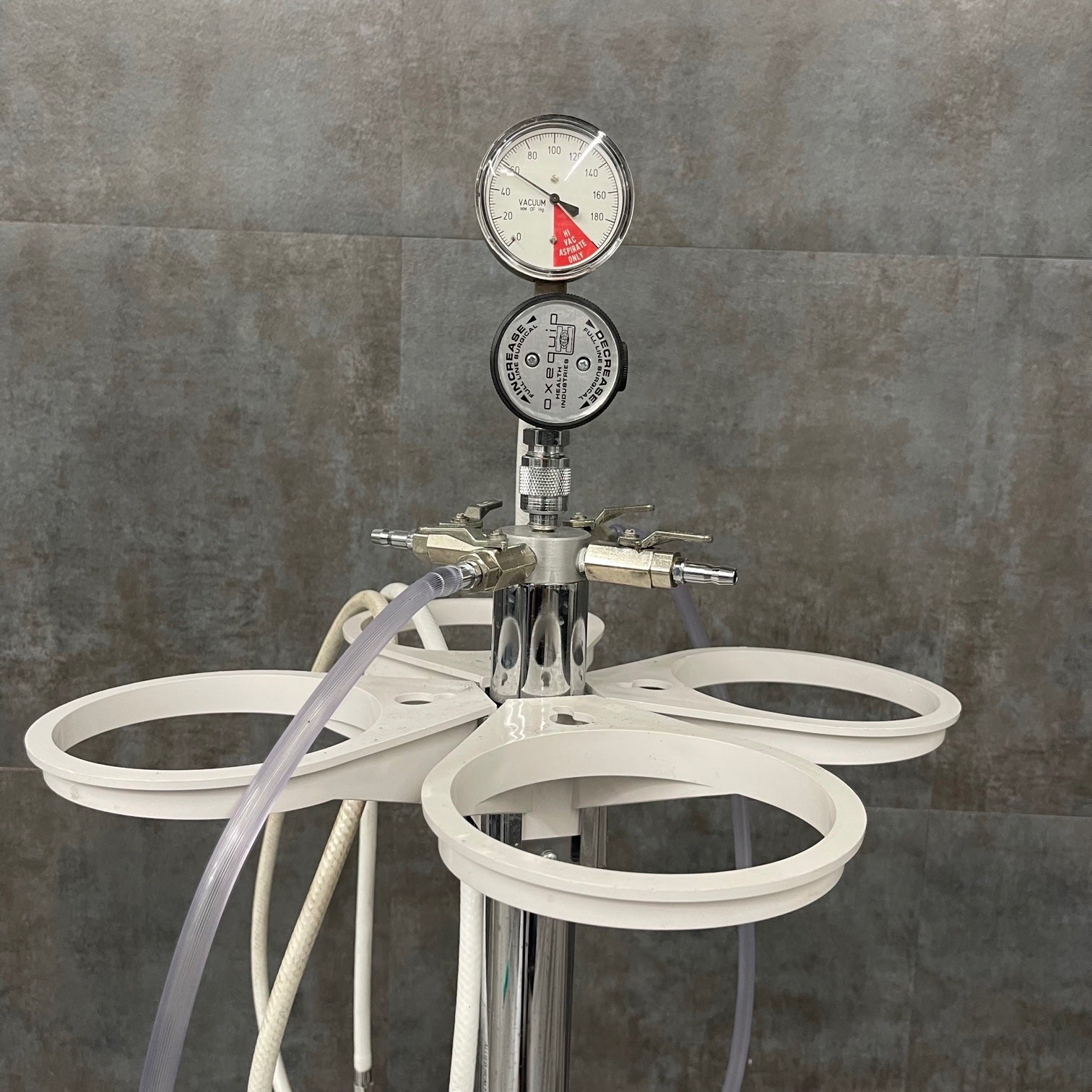 Suction Canister Stand with Regulator