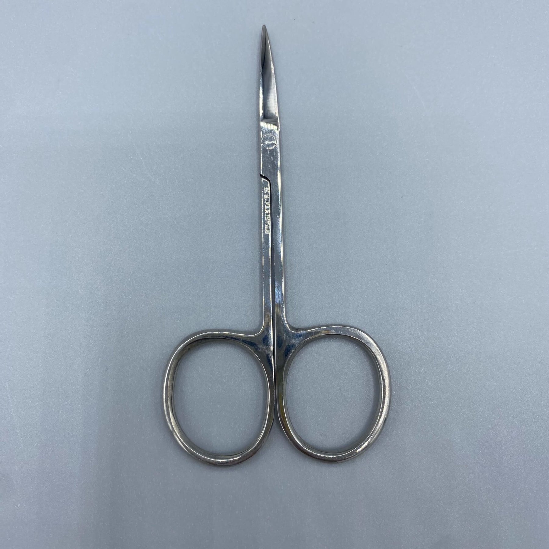 Crown Scissor Straight