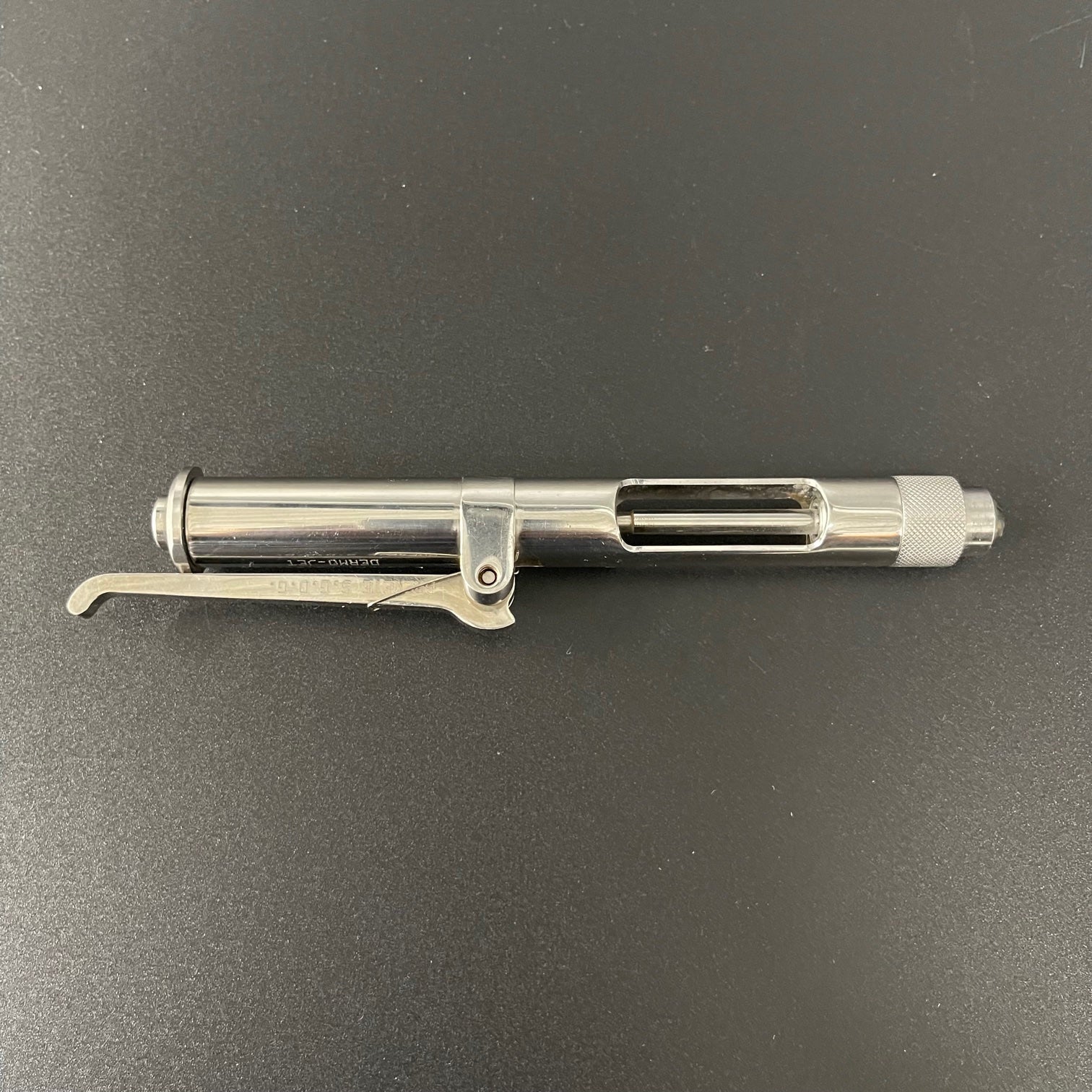 Dermojet High Pressure Needle-less Injector (Used)