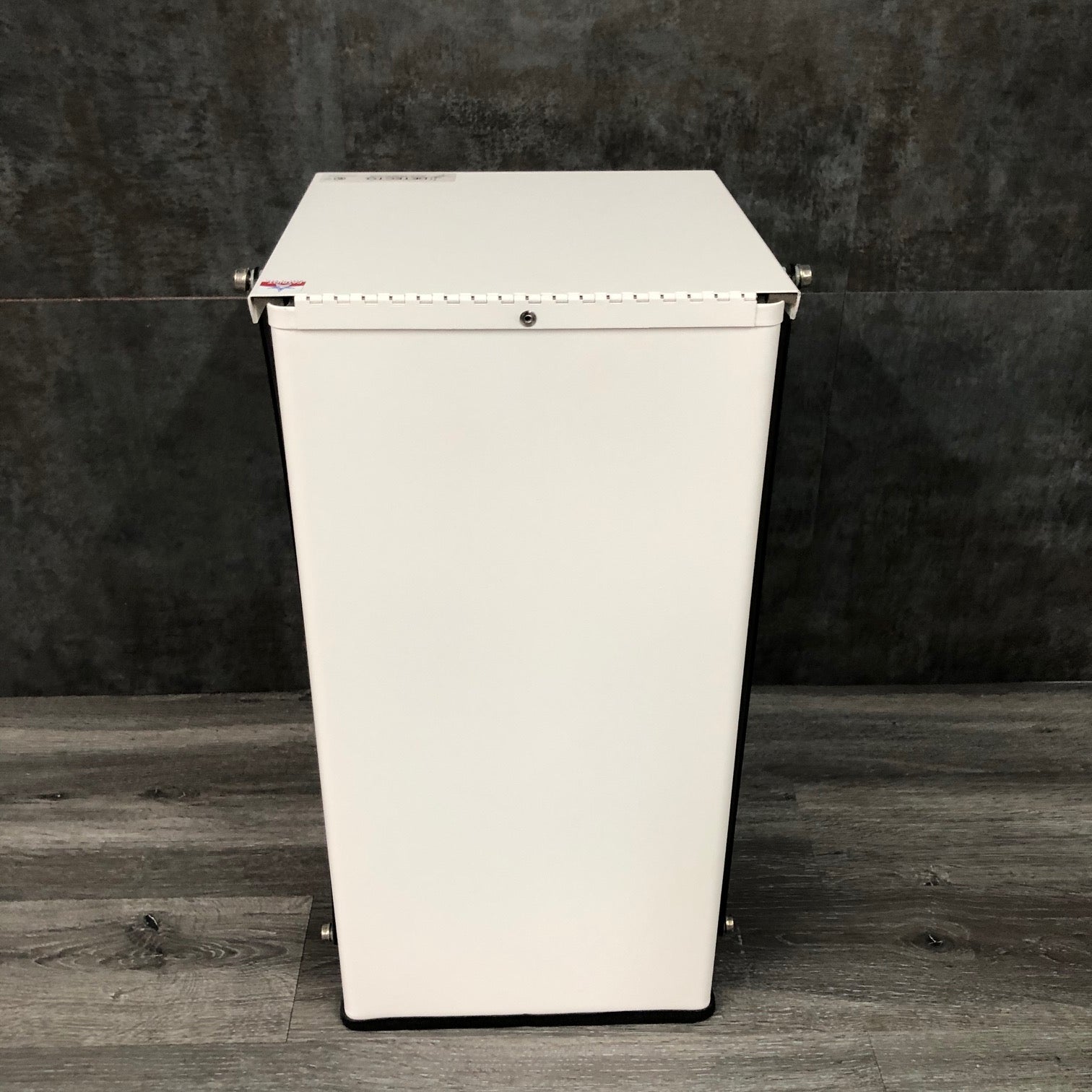 Detecto P-48 Medical Trash Can