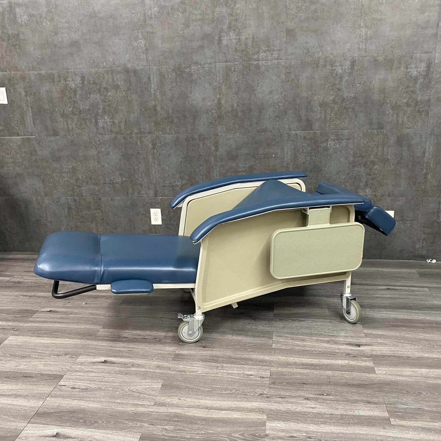 Drive D577-BR Clinical Geri Chair Recliner