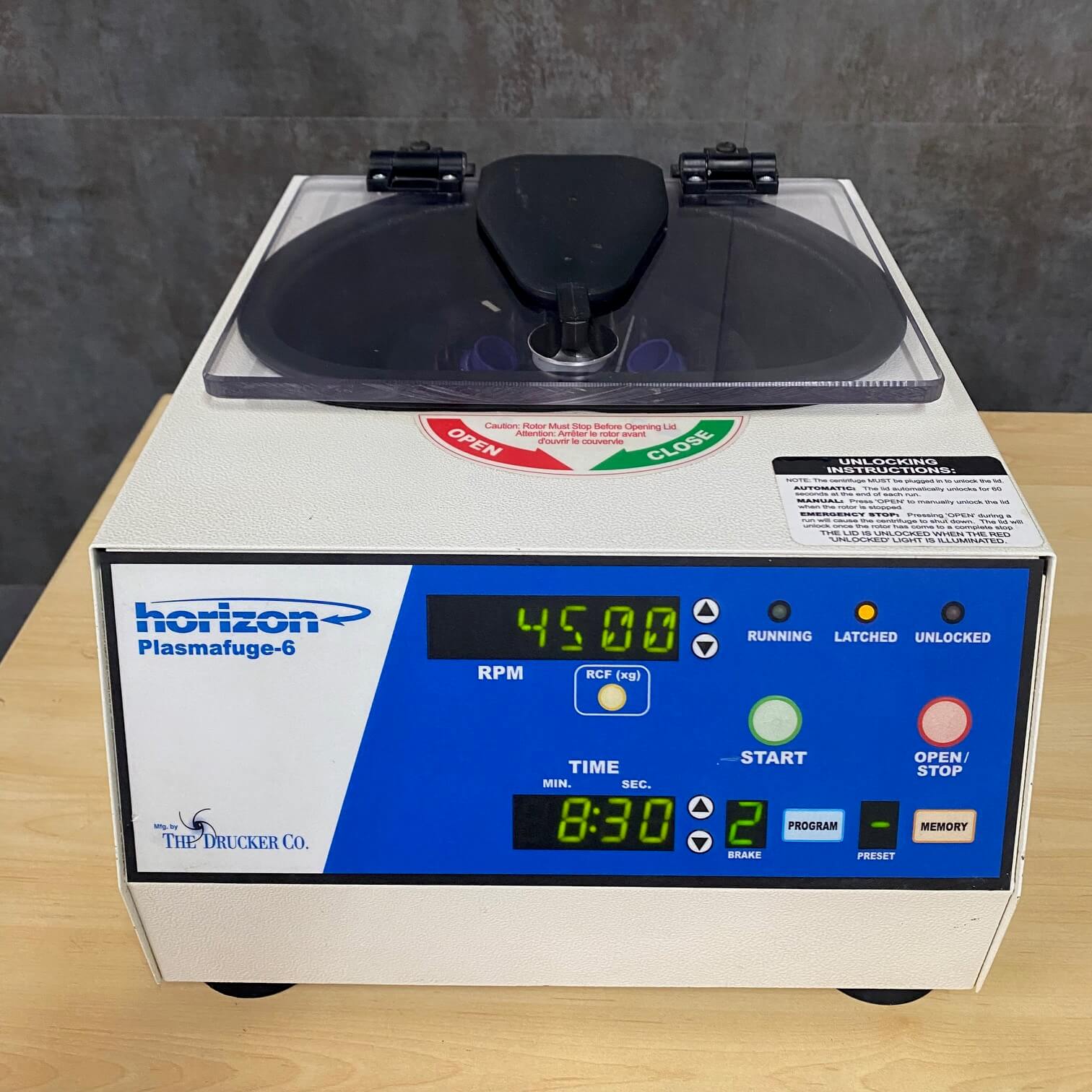 Drucker Horizon Plasmafuge-6 Diagnostic Centrifuge