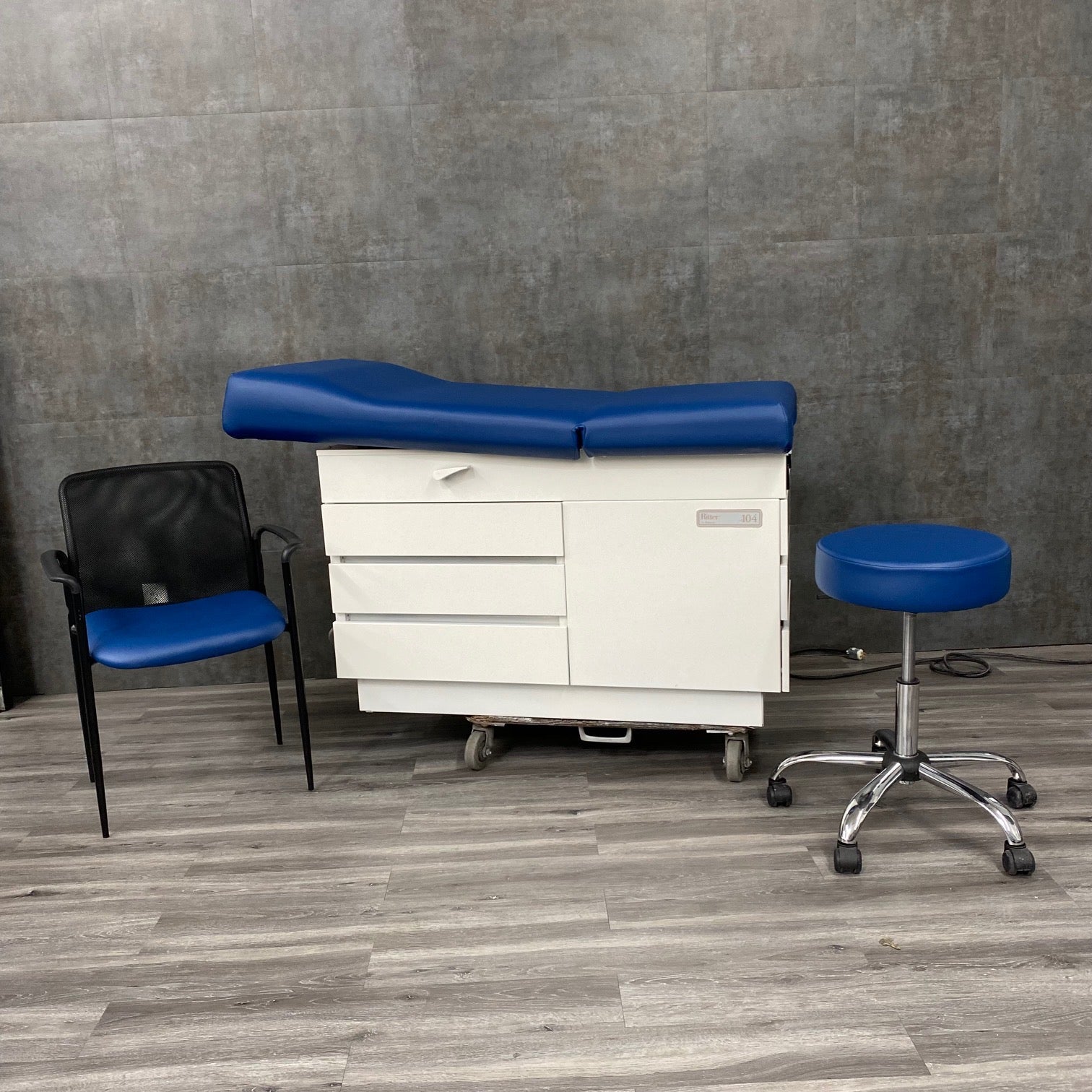 Exam Table Physician Stool and Guest Chair Package