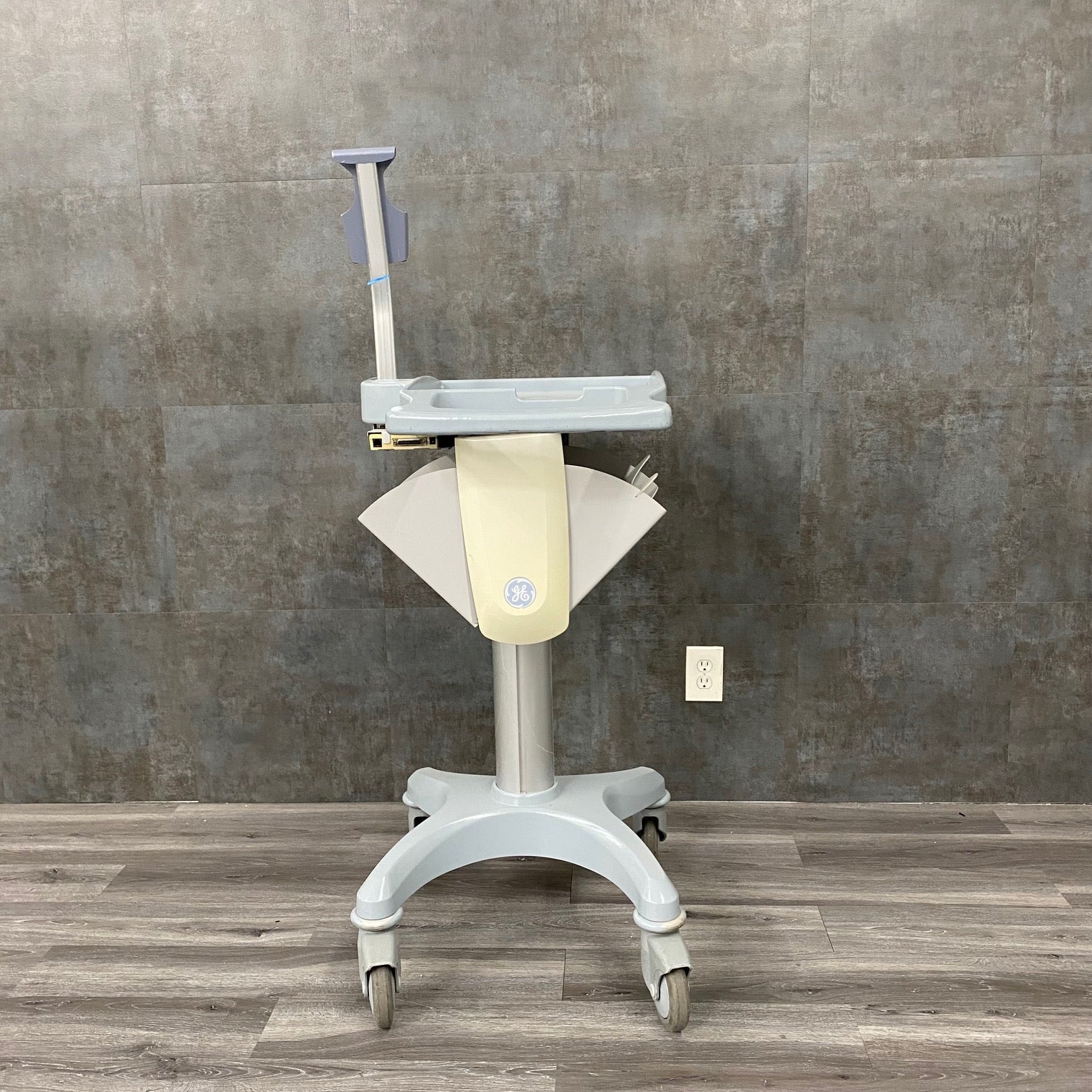 GE Mac EKG ECG Mobile Cart
