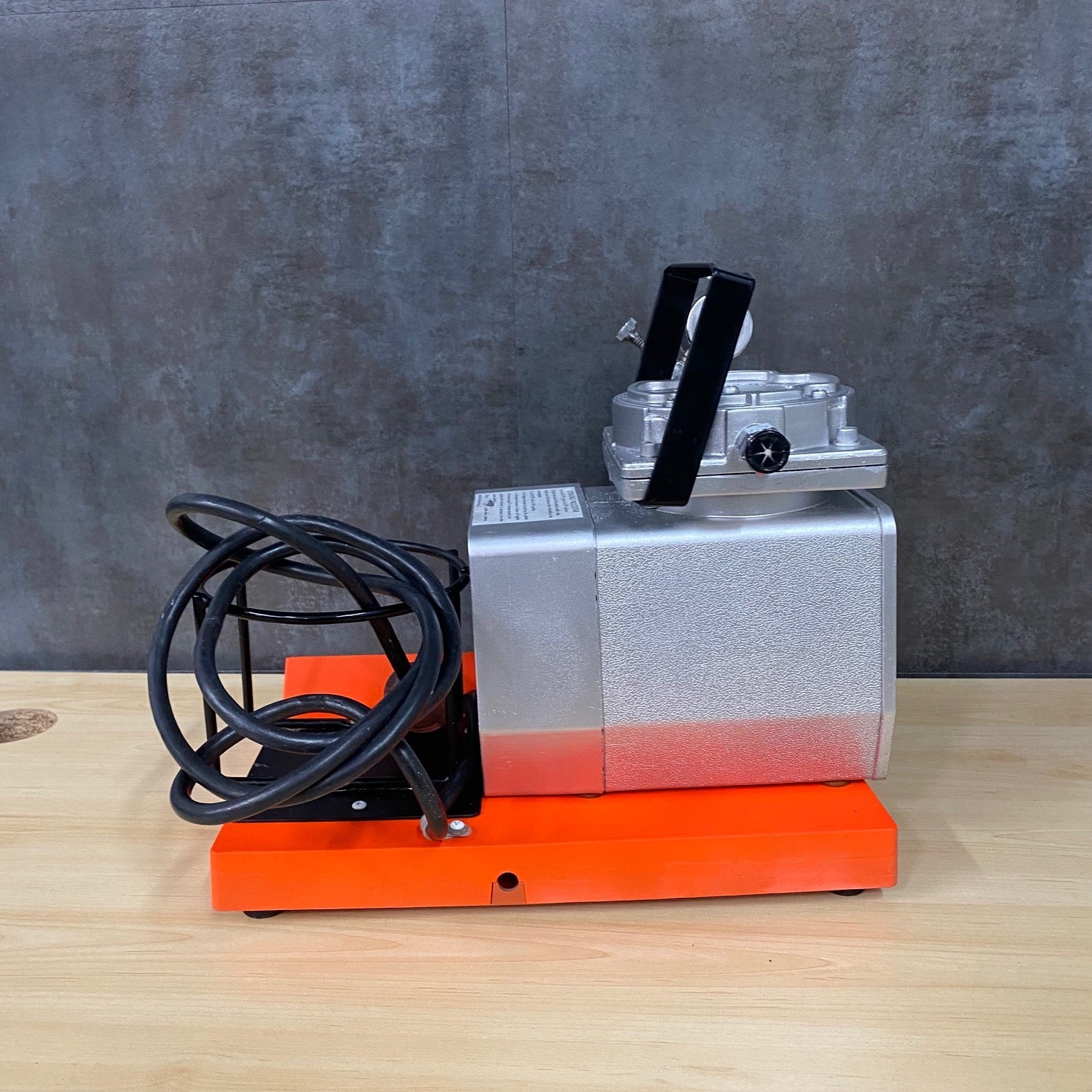 Gomco Portable Suction Pump