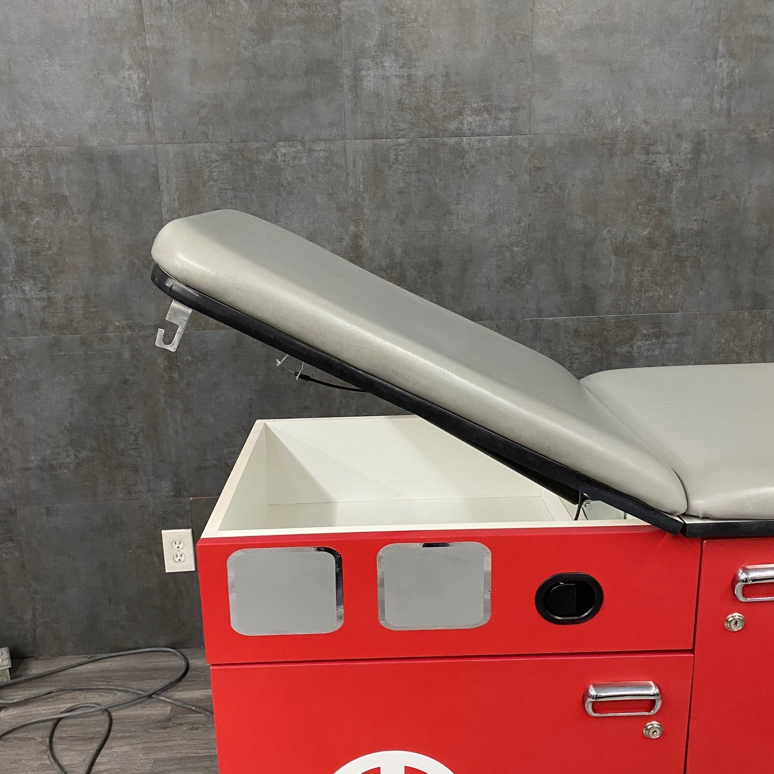 GoodTime Train Trolley Pediatric Exam Table