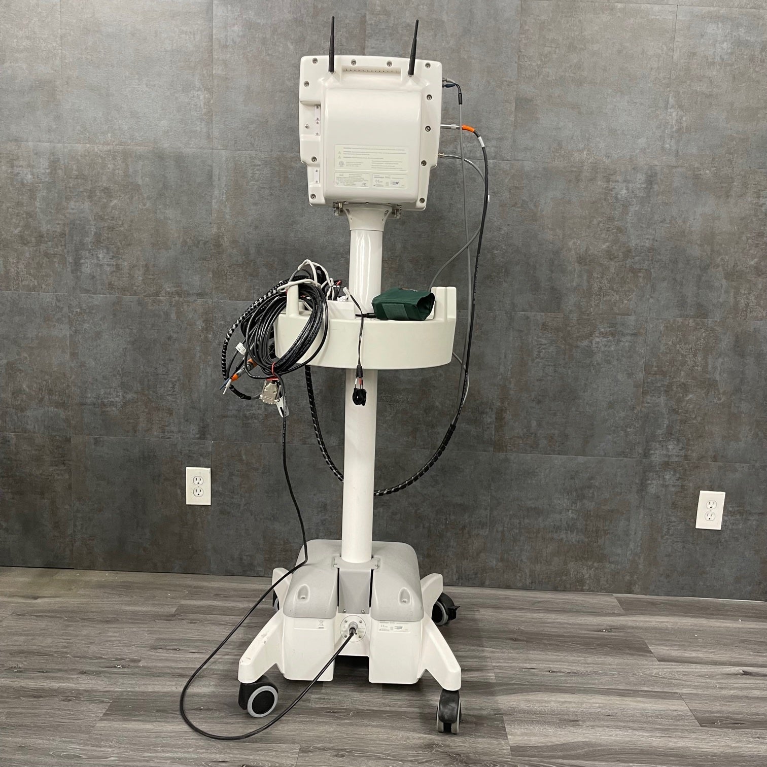 Medrad Veris MRI Vital Sign Monitor