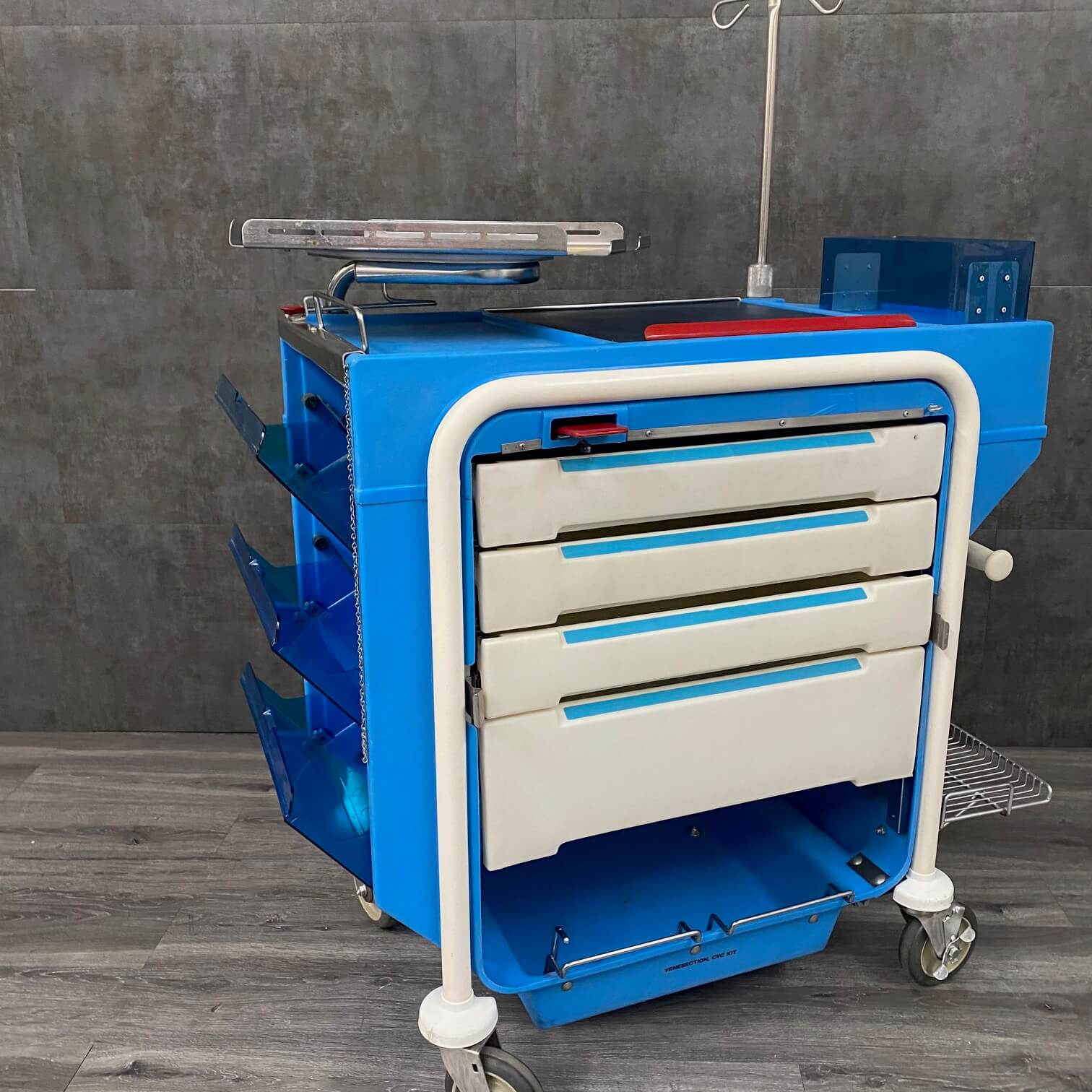 Metro Lifeline Medical Crash Cart