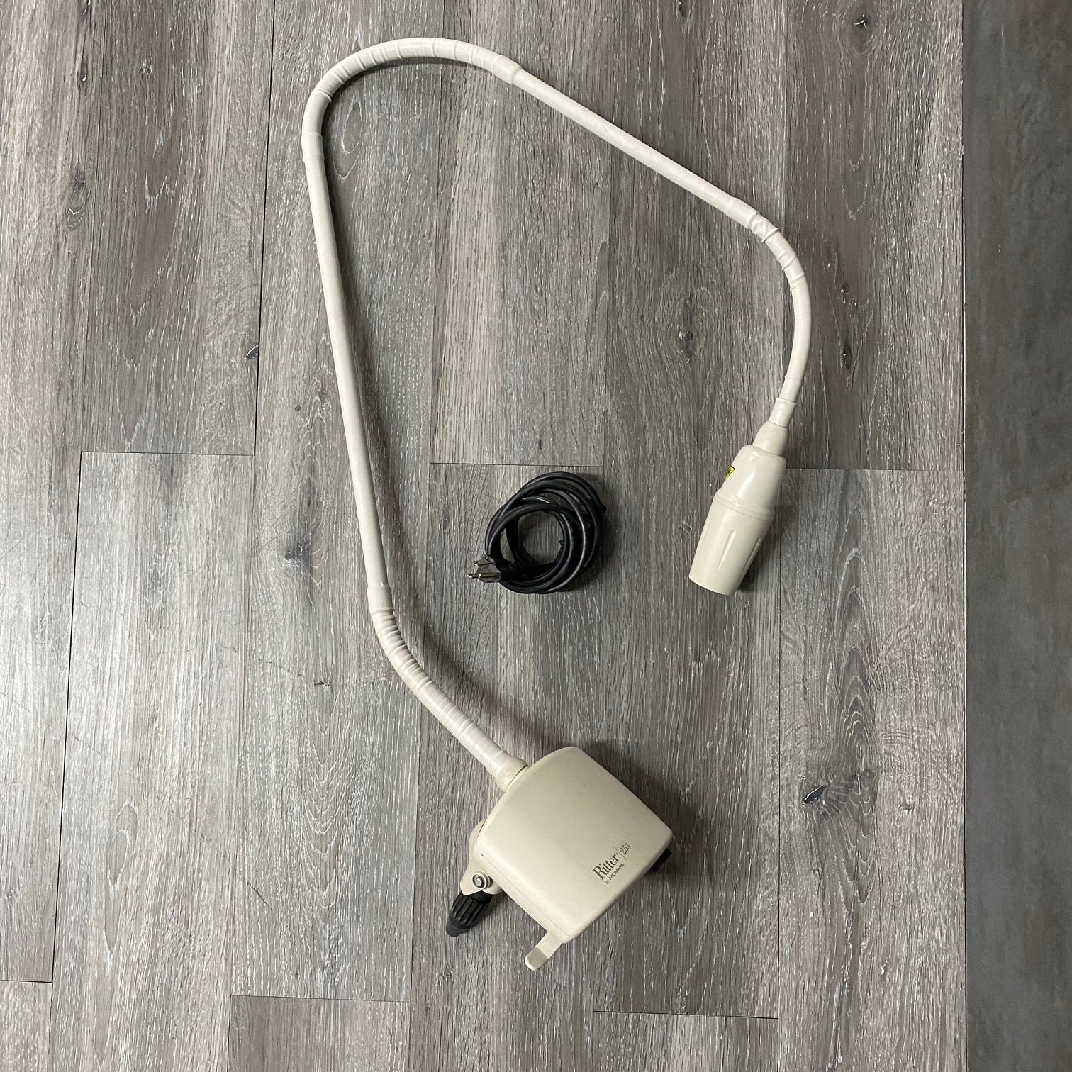 Midmark Ritter 253 LED Exam Light