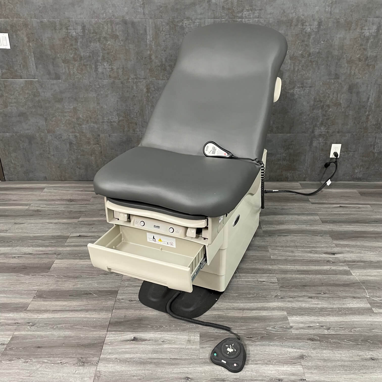 Exam Table,Midmark 623,Ritter 623,Ritter power exam table – Angelus ...