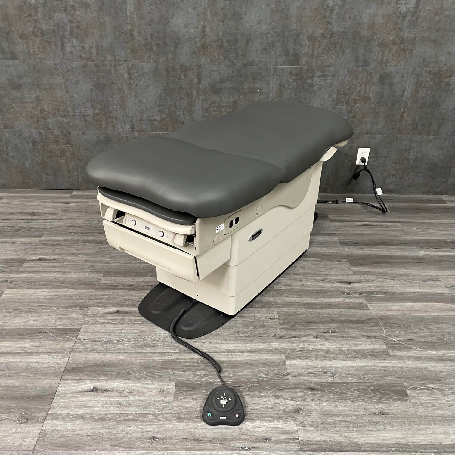 Exam Table,Midmark 623,Ritter 623,Ritter power exam table – Angelus ...