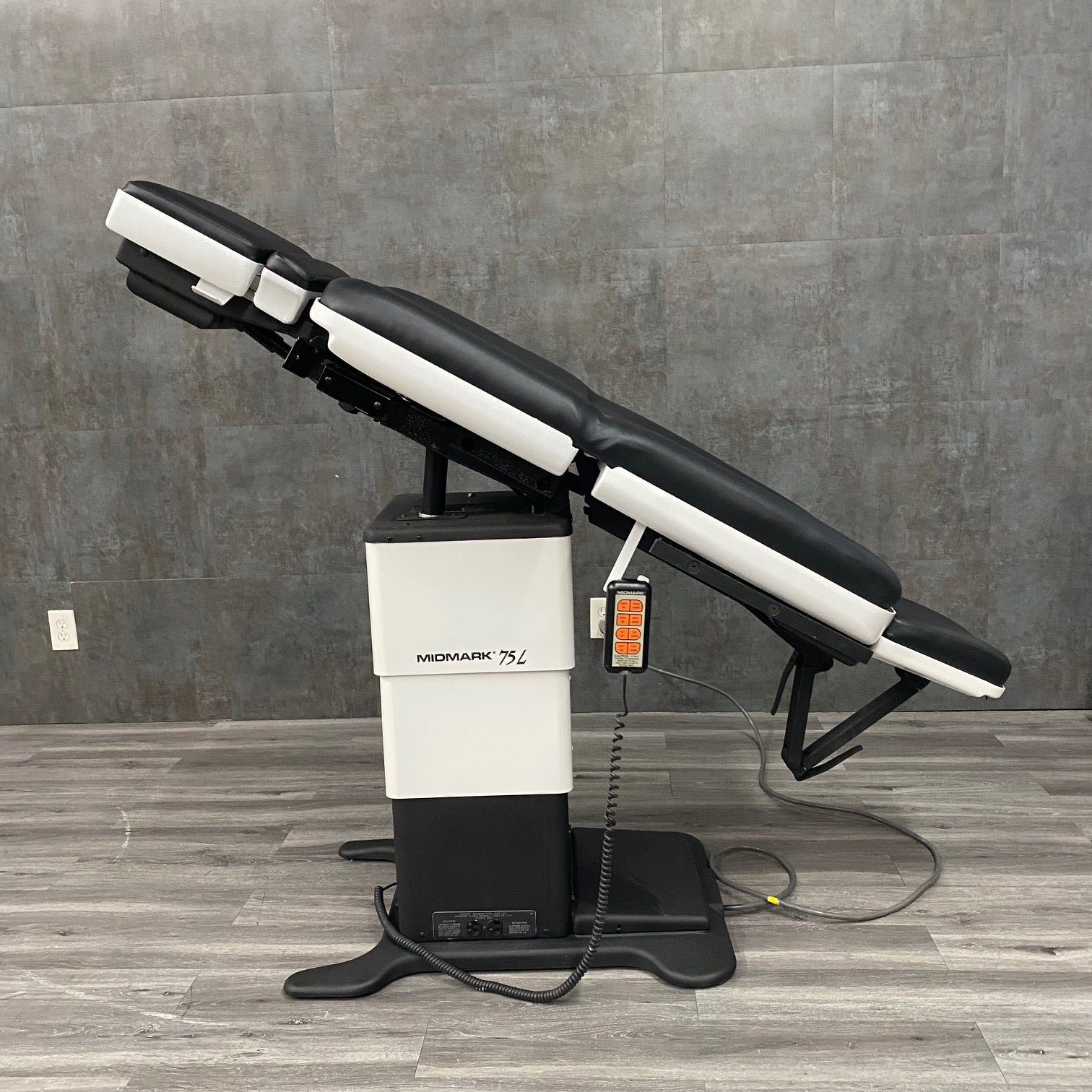 Midmark Ritter 75L Procedure Chair Exam Chair