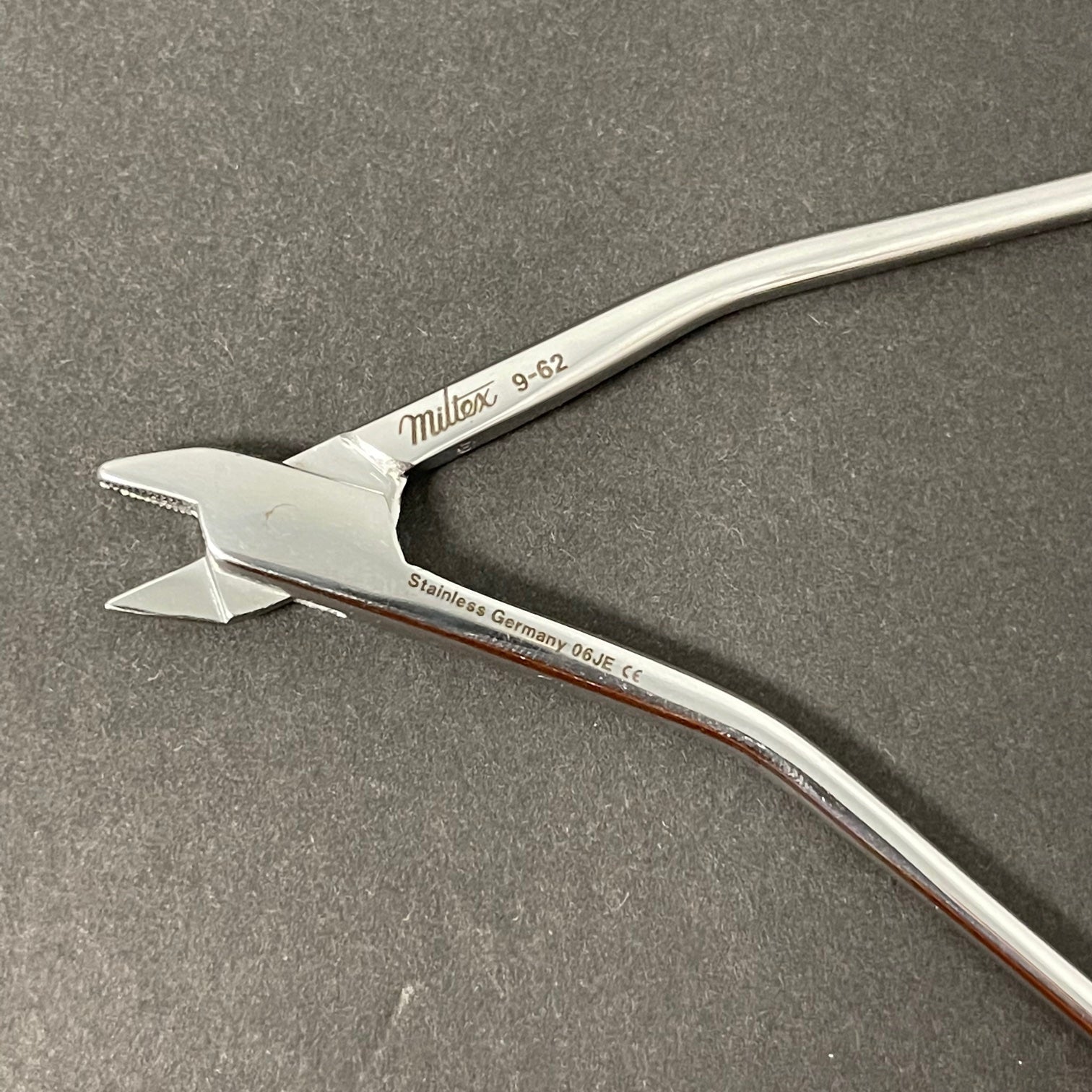 Miltex Skin Staple Removing Forceps (Used)