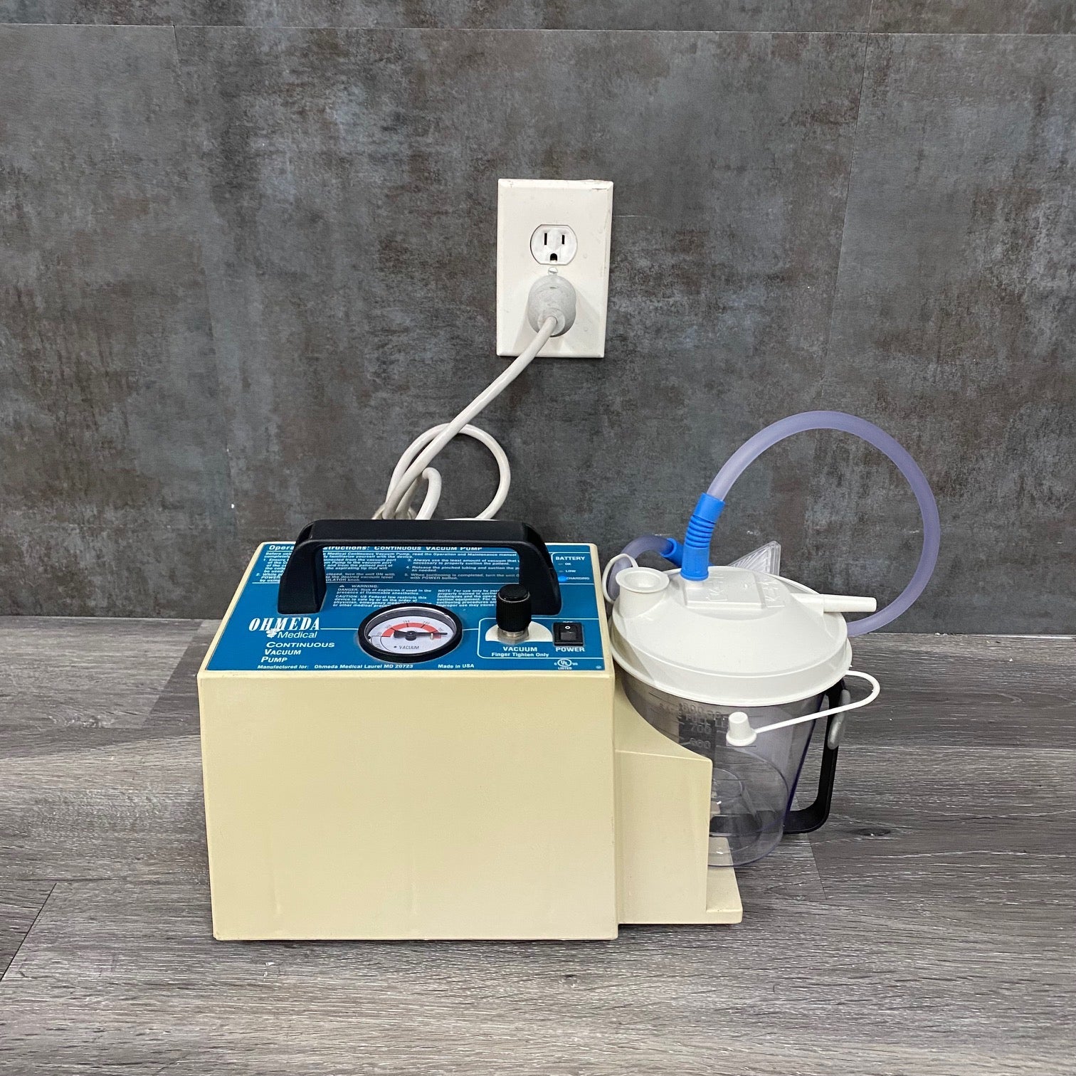 Ohmeda Continuous Portable Suction Pump