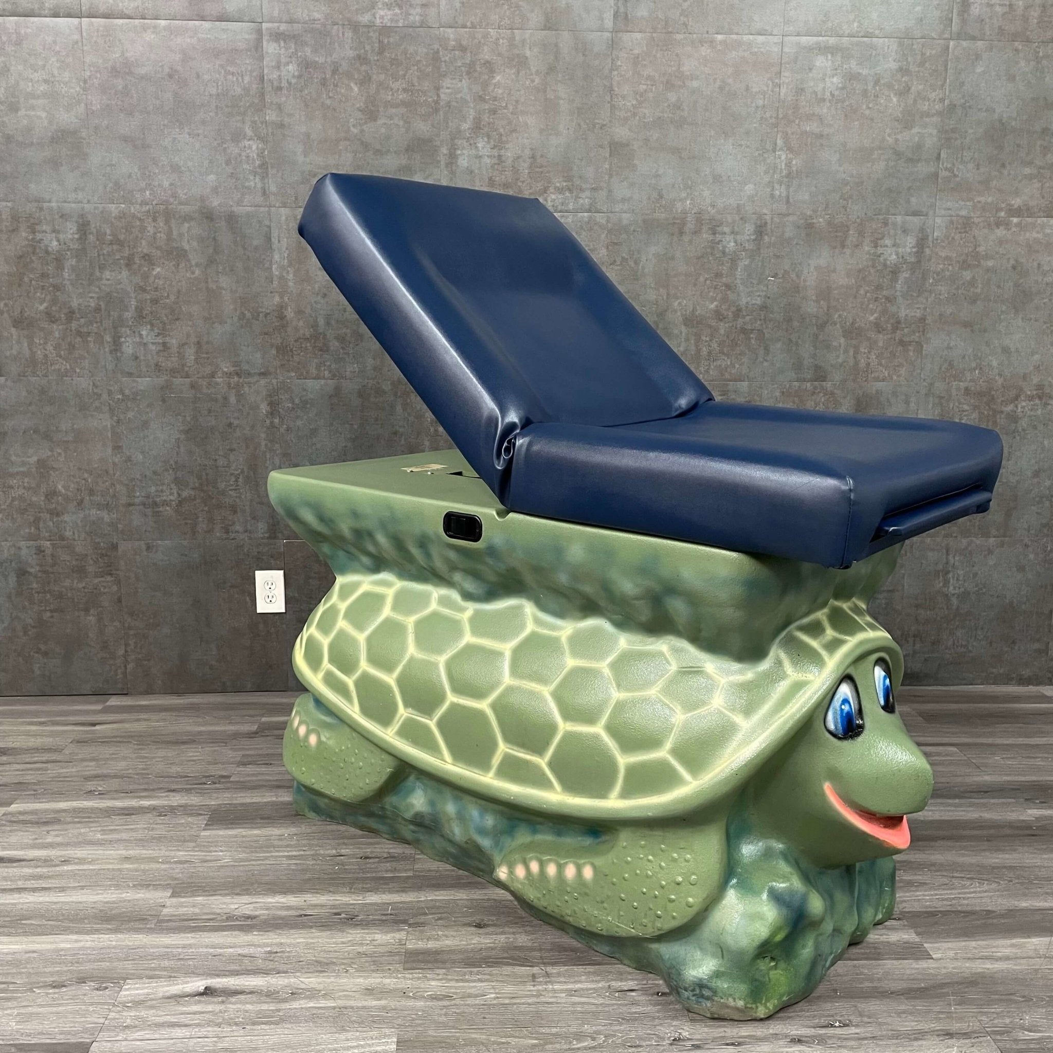 Pedia Pals ZooPal Pediatric Table - Turtle - – Angelus Medical and Optical