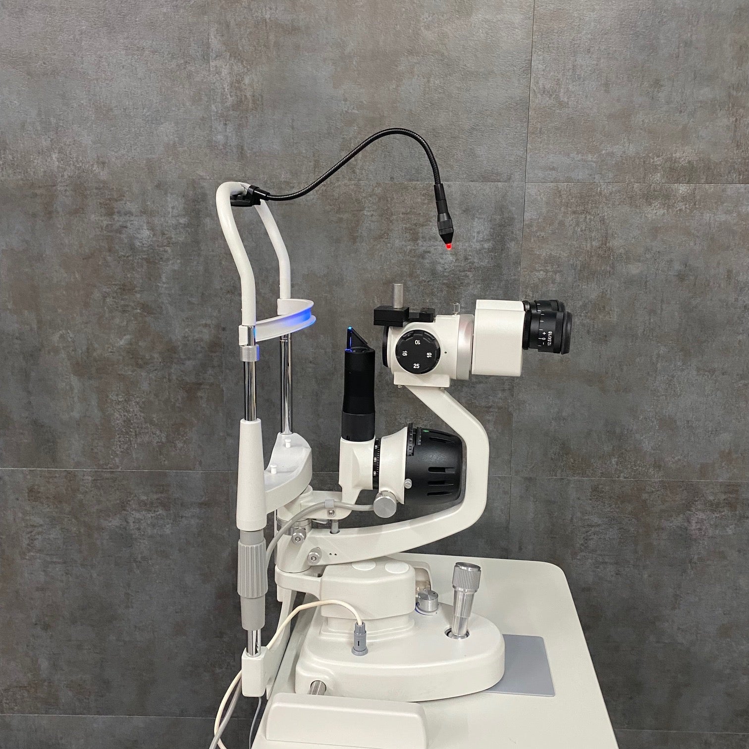 Ray Vision 3 Magnification Slit Lamp - – Angelus Medical and Optical