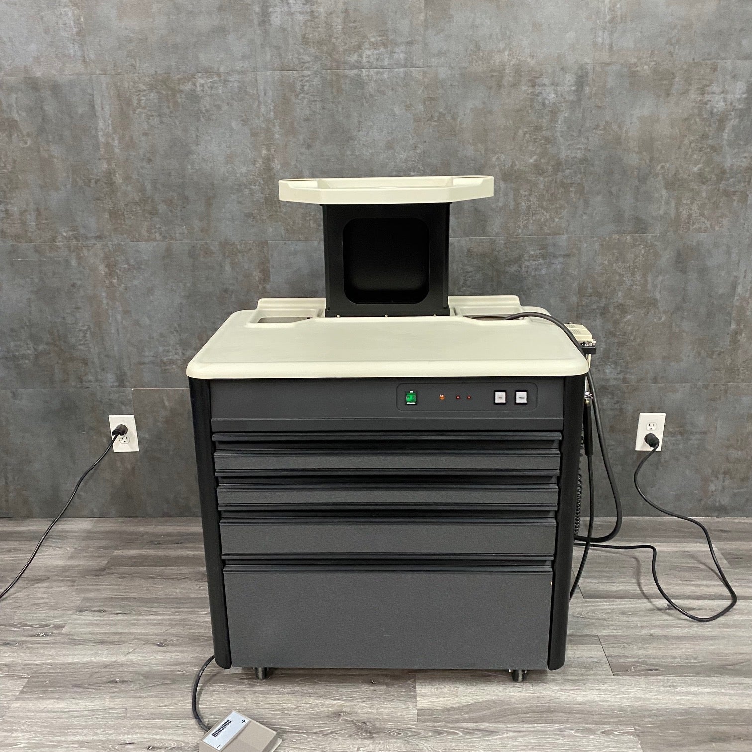 Reliance 425 ENT Treatment Cabinet, Angelus, Reliance – Angelus Medical ...