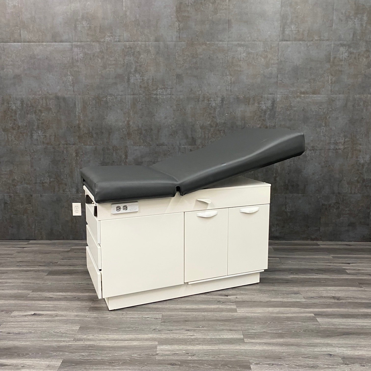 Ritter 108 Manual Exam Table - – Angelus Medical and Optical