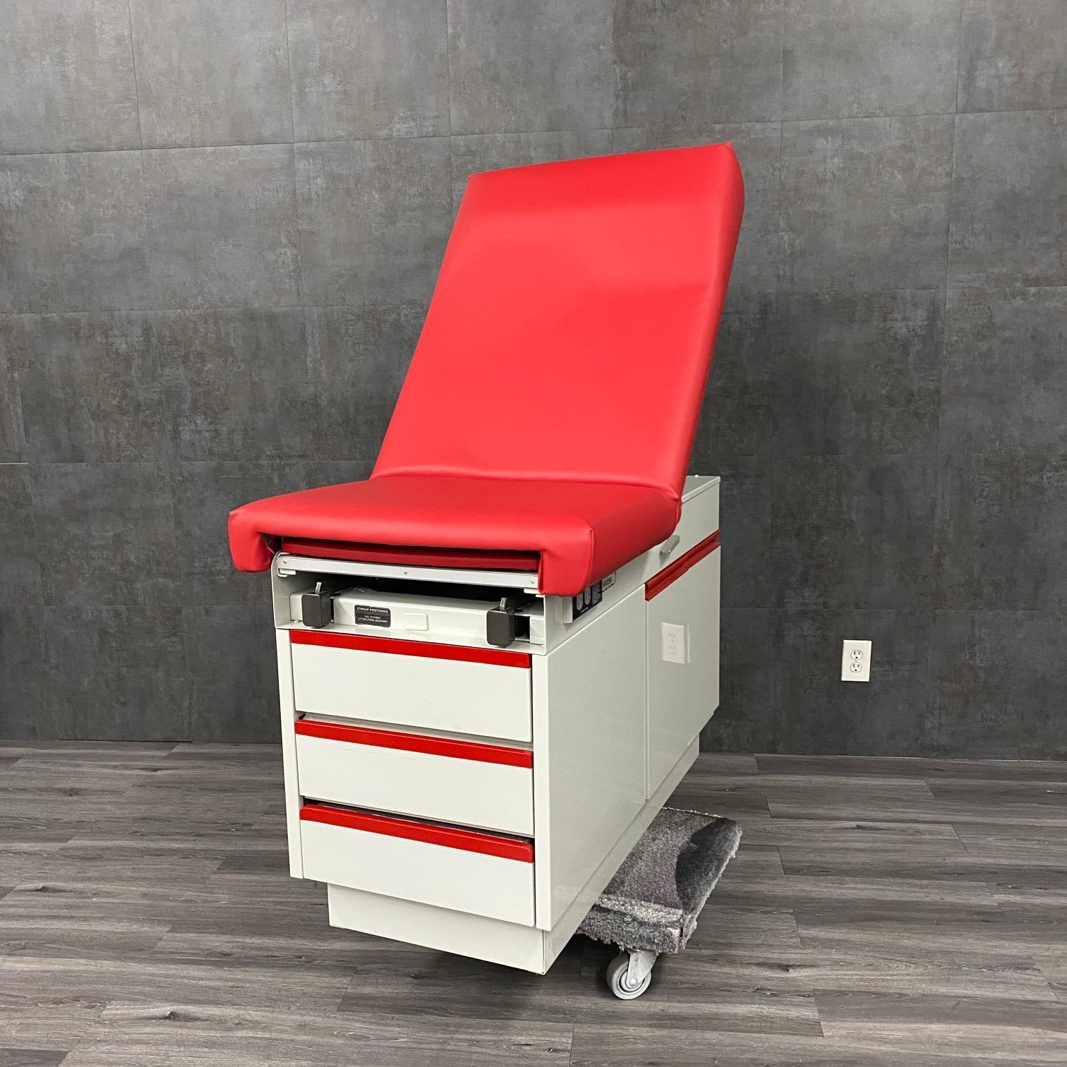 Ritter 108 Manual Exam Table - – Angelus Medical and Optical