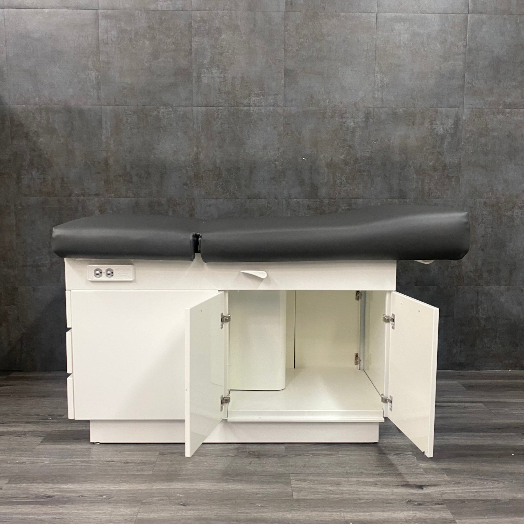 Ritter 108 Manual Exam Table