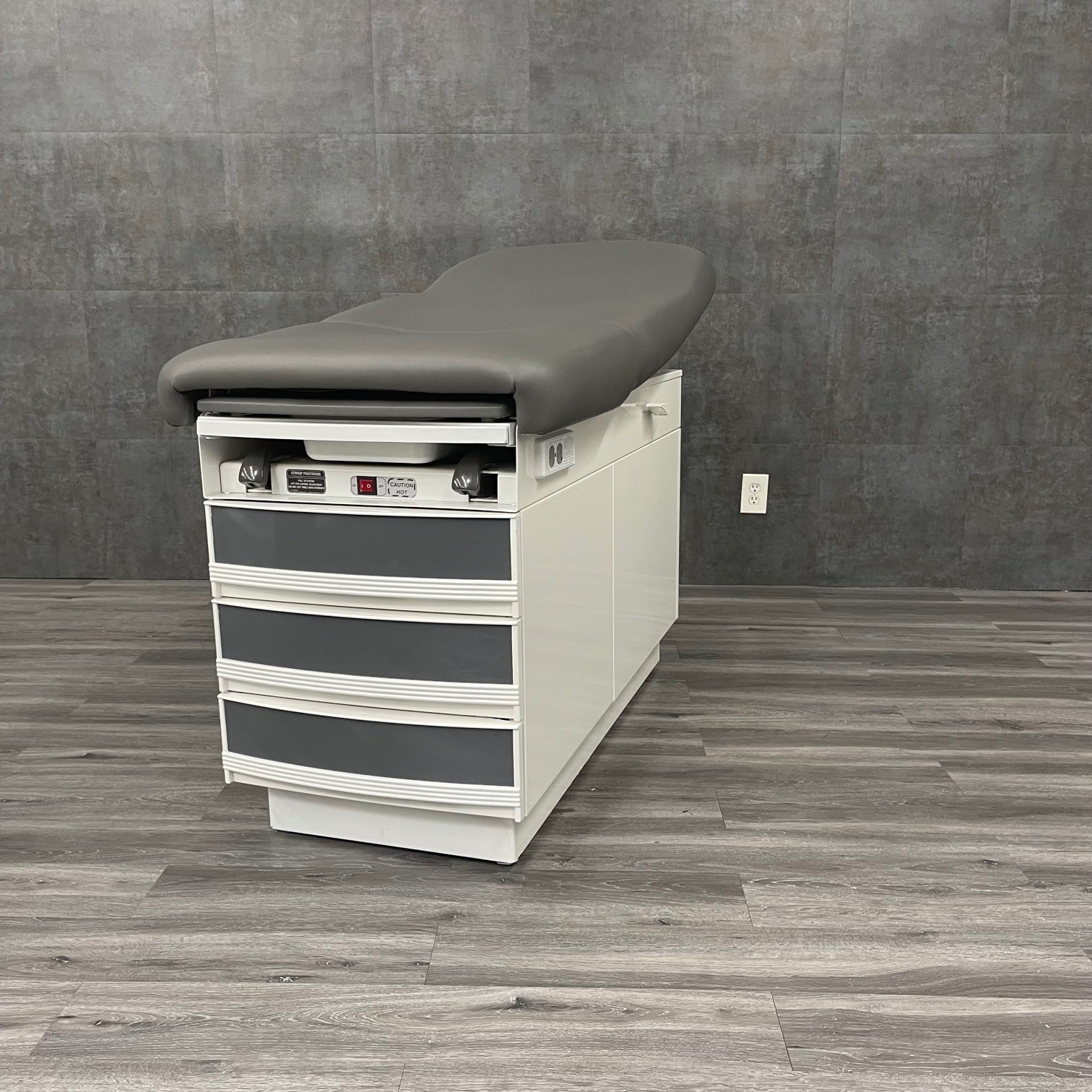 Ritter 304 Manual Exam Table