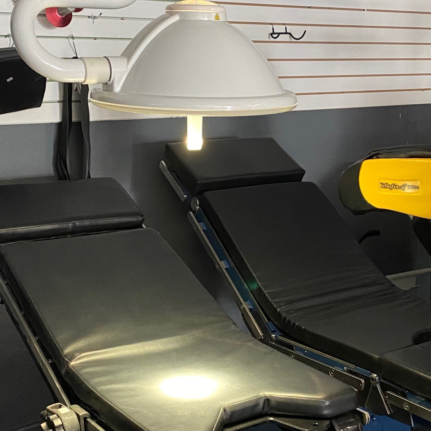 Ritter 355 Surgical Light Ceiling Mount - – Angelus Medical and Optical
