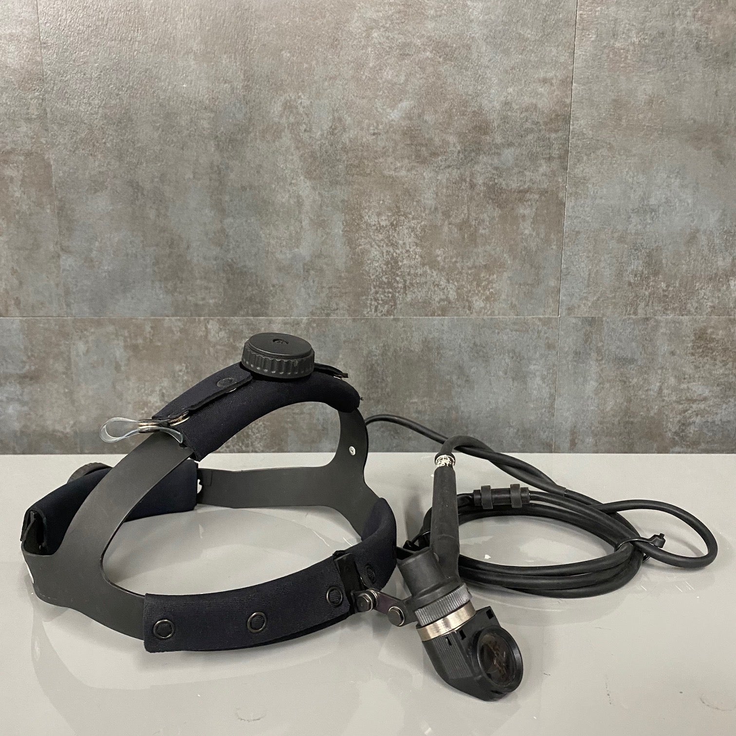 SolarTec Source 100 Light Source