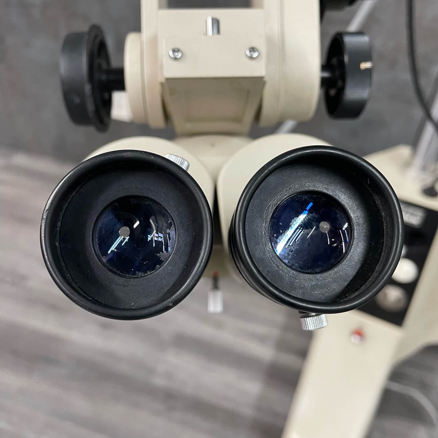 Storz Urban Surgical Microscope