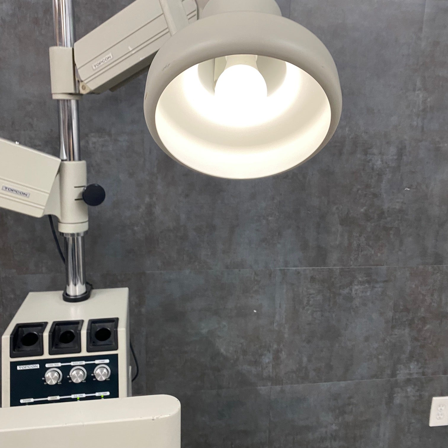 TopCon Instrument Stand with Console