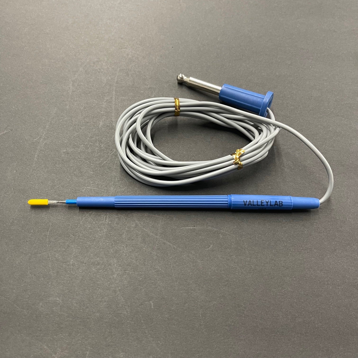 Valleylab chuck handle and reusable hand control