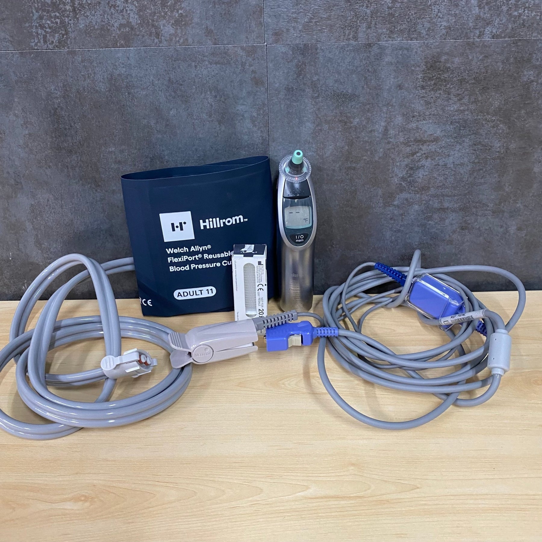 Welch Allyn LXI Patient Monitor - with variations