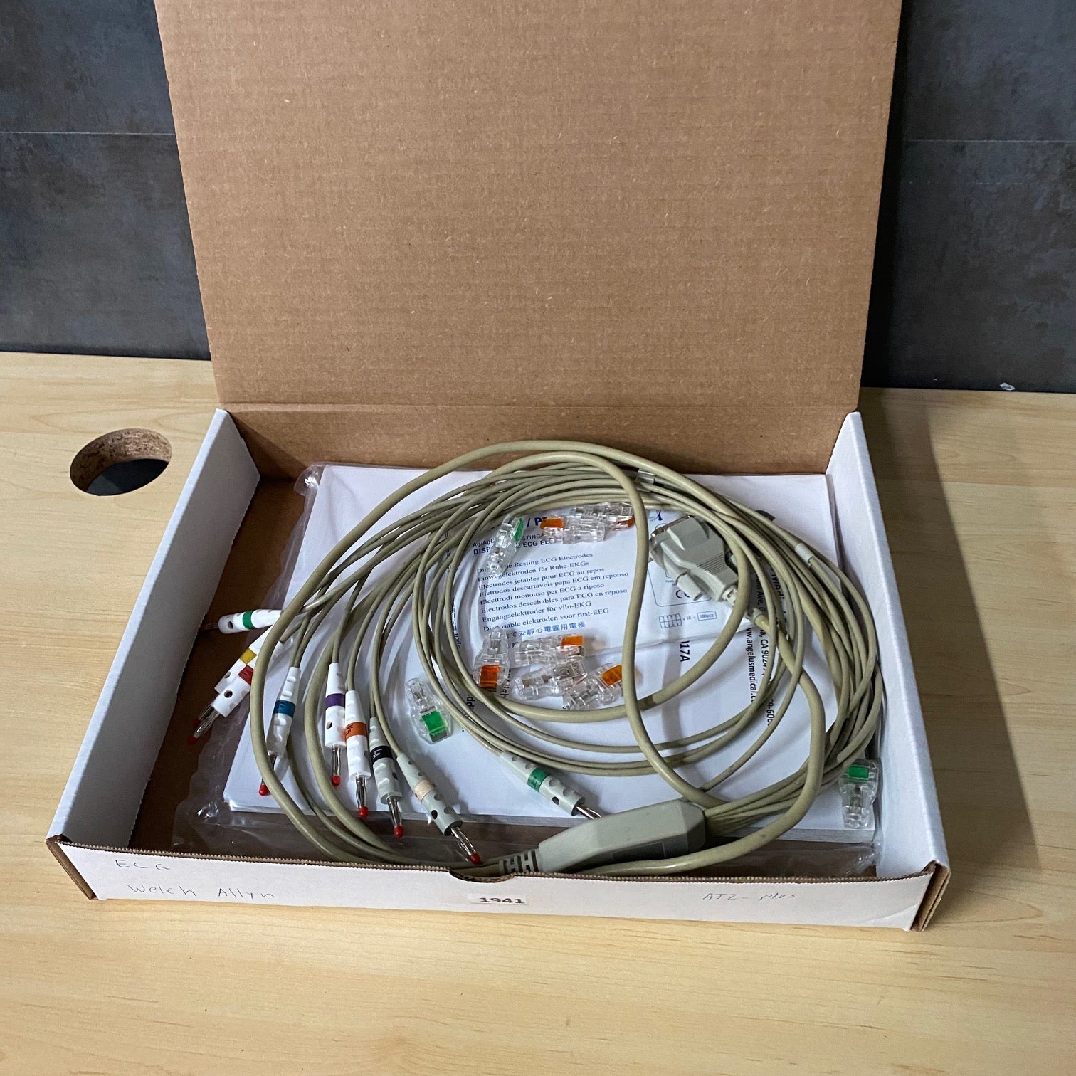 Welch Allyn Schiller AT-2 Plus ECG EKG