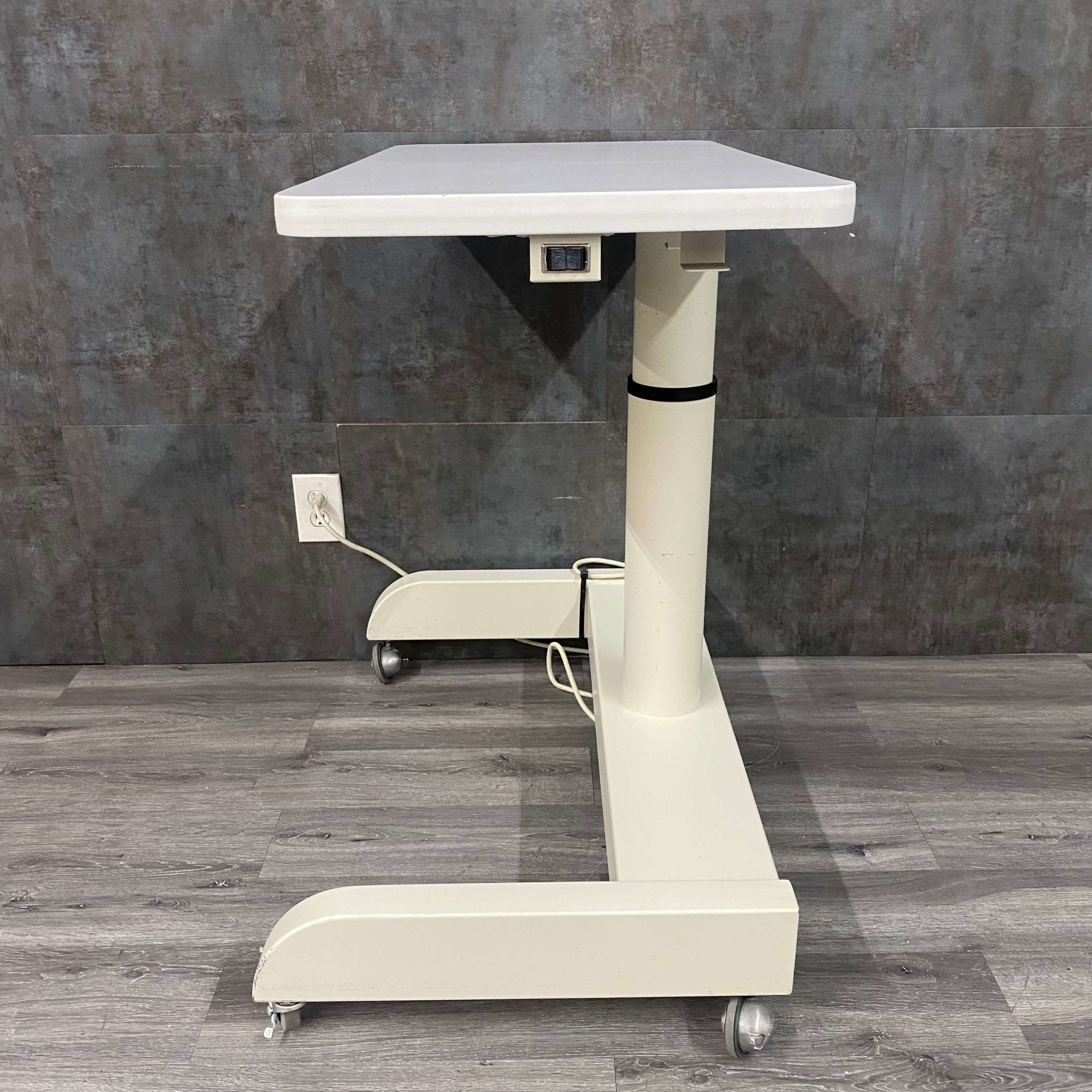 Zeiss Humphrey Double Power Instrument Table