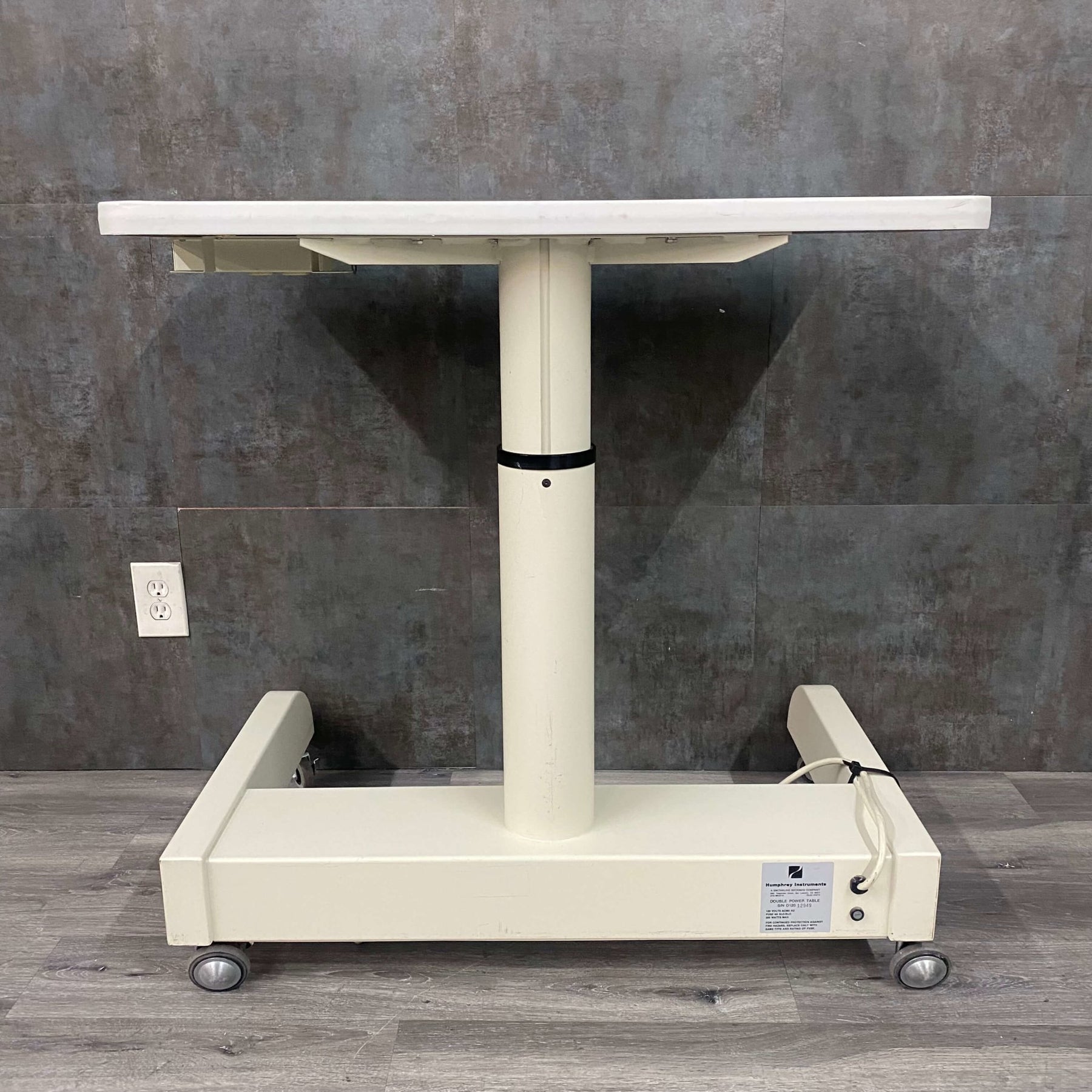 Zeiss Humphrey Double Power Instrument Table